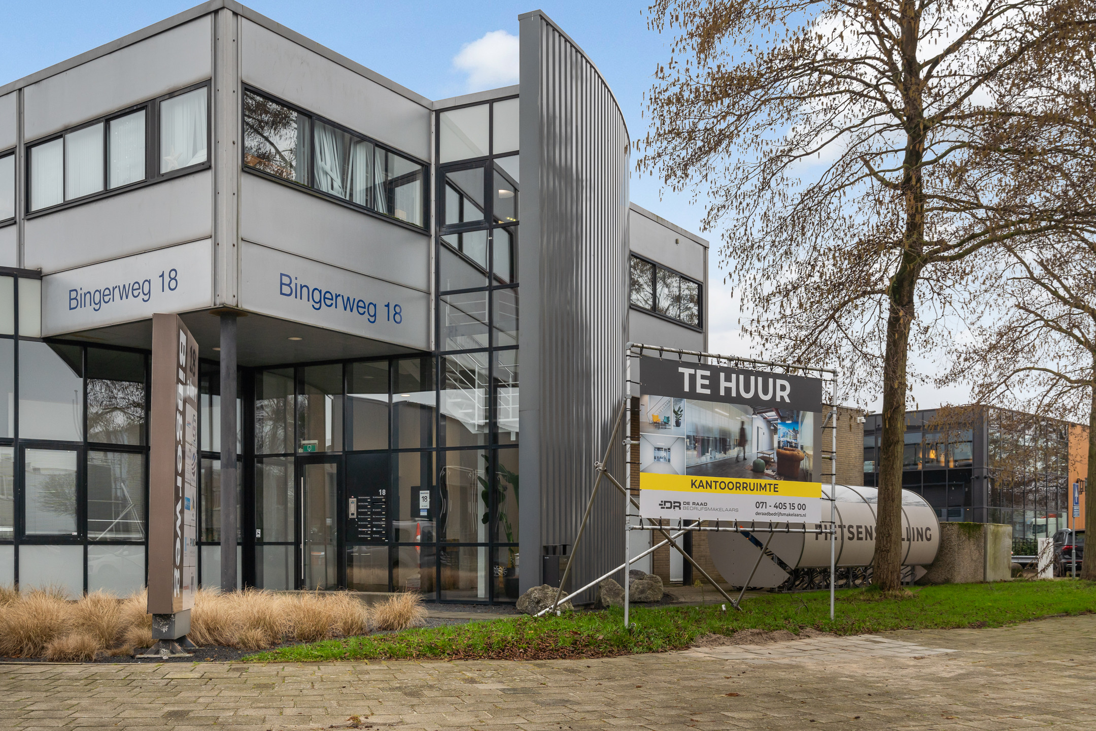 Bedrijfspand te huur: Bingerweg 18a - 18r 2031AZ Haarlem - Vastgoed Nederland