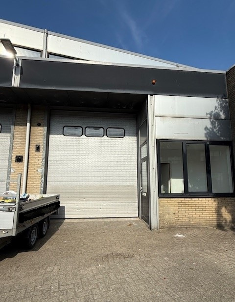 Bedrijfspand te huur: Emrikweg 25A 2031BT Haarlem - Vastgoed Nederland