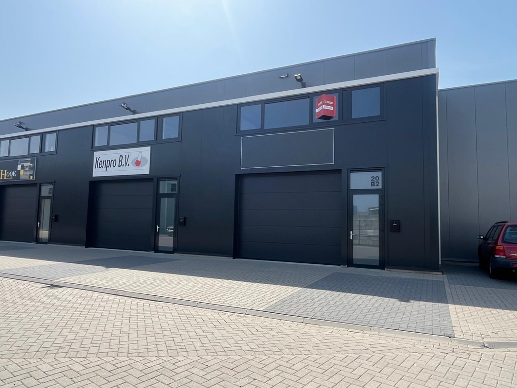 Bedrijfspand te huur: Fahrenheitstraat 20B2 6003DC Weert - Vastgoed Nederland