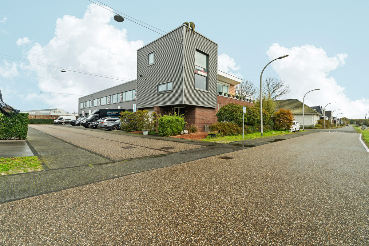 Bedrijfspand te huur: Henricuskade 113A 2497NB 's-Gravenhage - Vastgoed Nederland