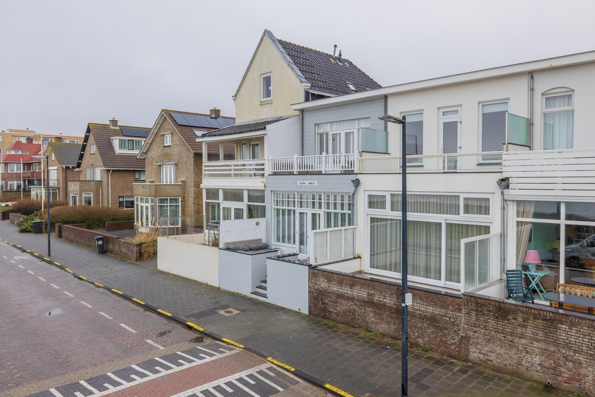 Woning te koop: Koningin Astrid Boulevard 42 2202BE Noordwijk ...