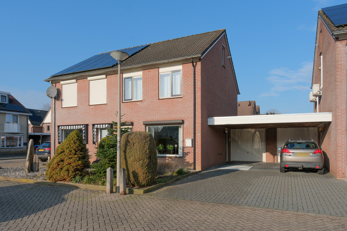 Woning te koop: De Notenkraker 8 7609JK Almelo - Vastgoed Nederland